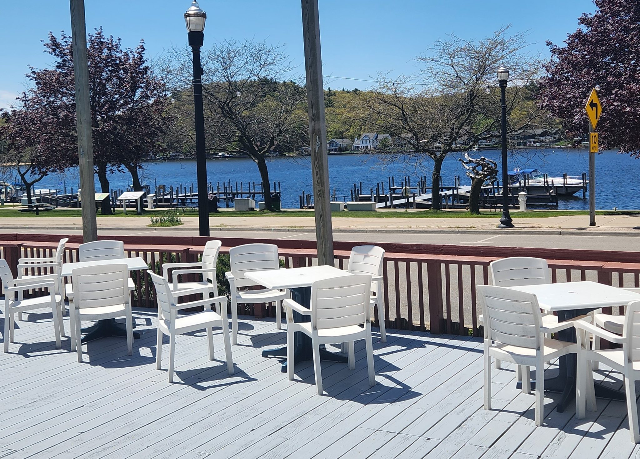 Lakeshore Food Guide - West Michigan Guides