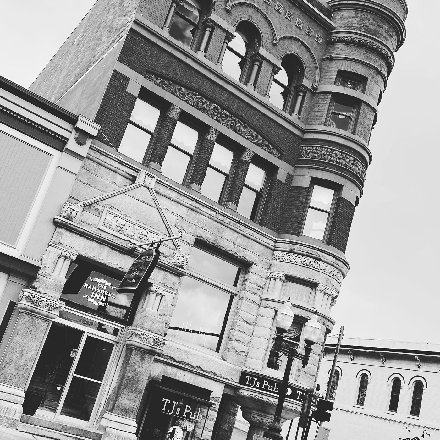 TJ's Pub - West Michigan Guides